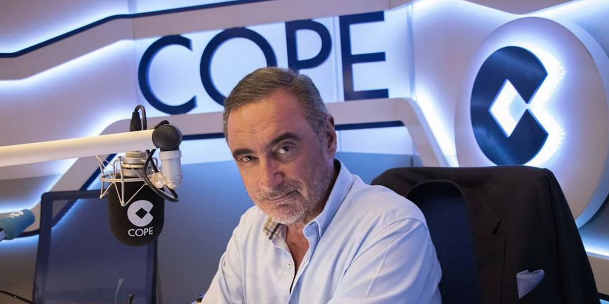Libro 'Cadena COPE. La radio de las estrellas'