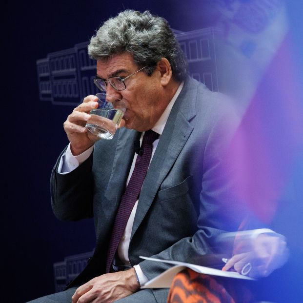 Escrivá quiere que base máxima suba conforme a pensiones