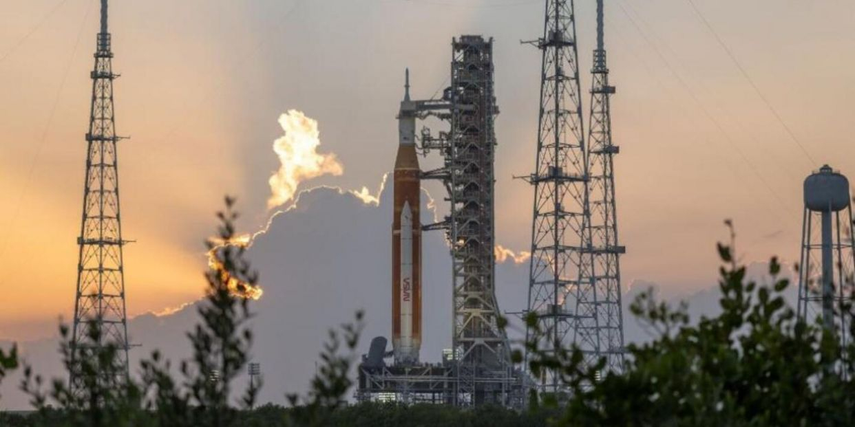 La NASA lanza con éxito la misión Artemis I