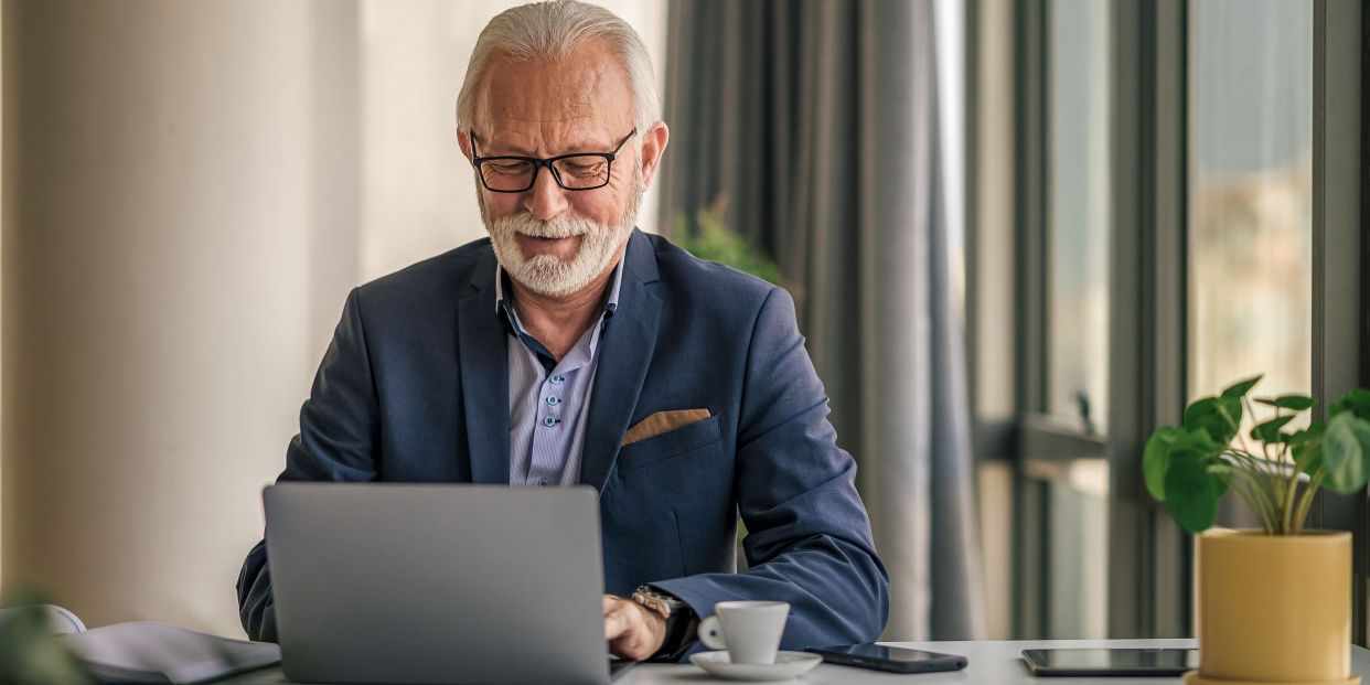 Los riesgos de estar sentado mucho tiempo