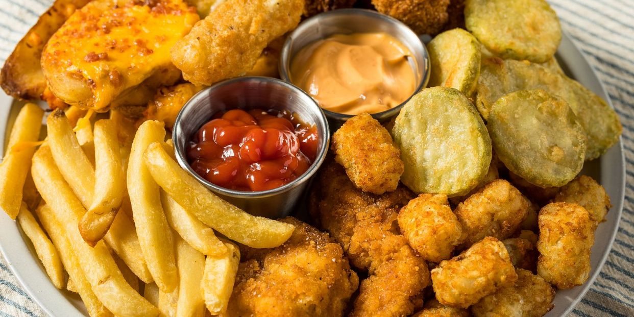 Comer alimentos fritos se relaciona con sufrir ansiedad