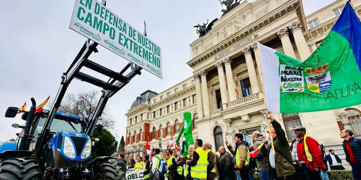 Planas propone 18 medidas para frenar la crisis del campo