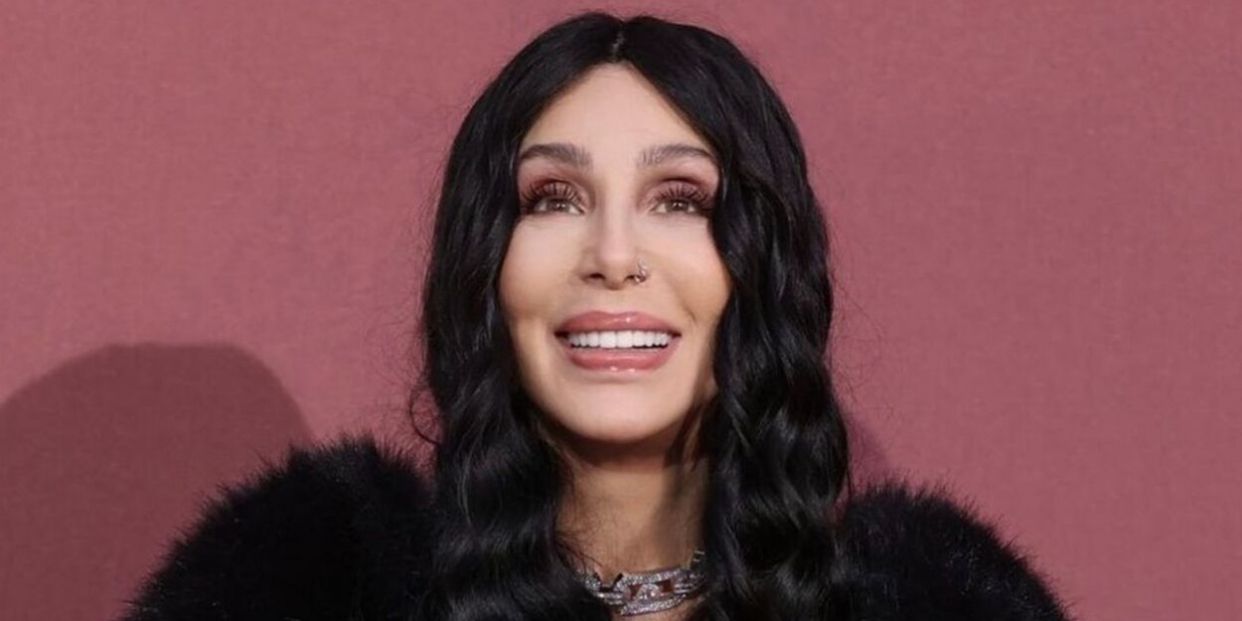 Cher deslumbra en el desfile de Victoria's Secret