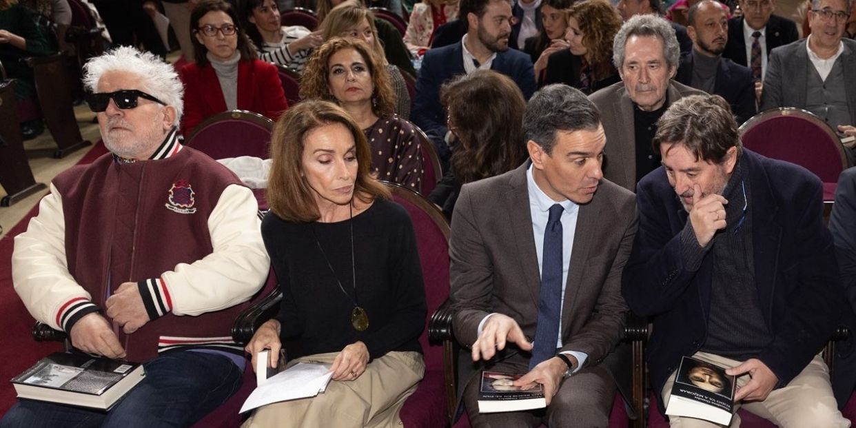 Famosos piden en un manifiesto la continuidad del Gobierno