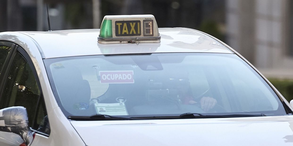 El número en el luminoso de los taxis: ¿qué significa?