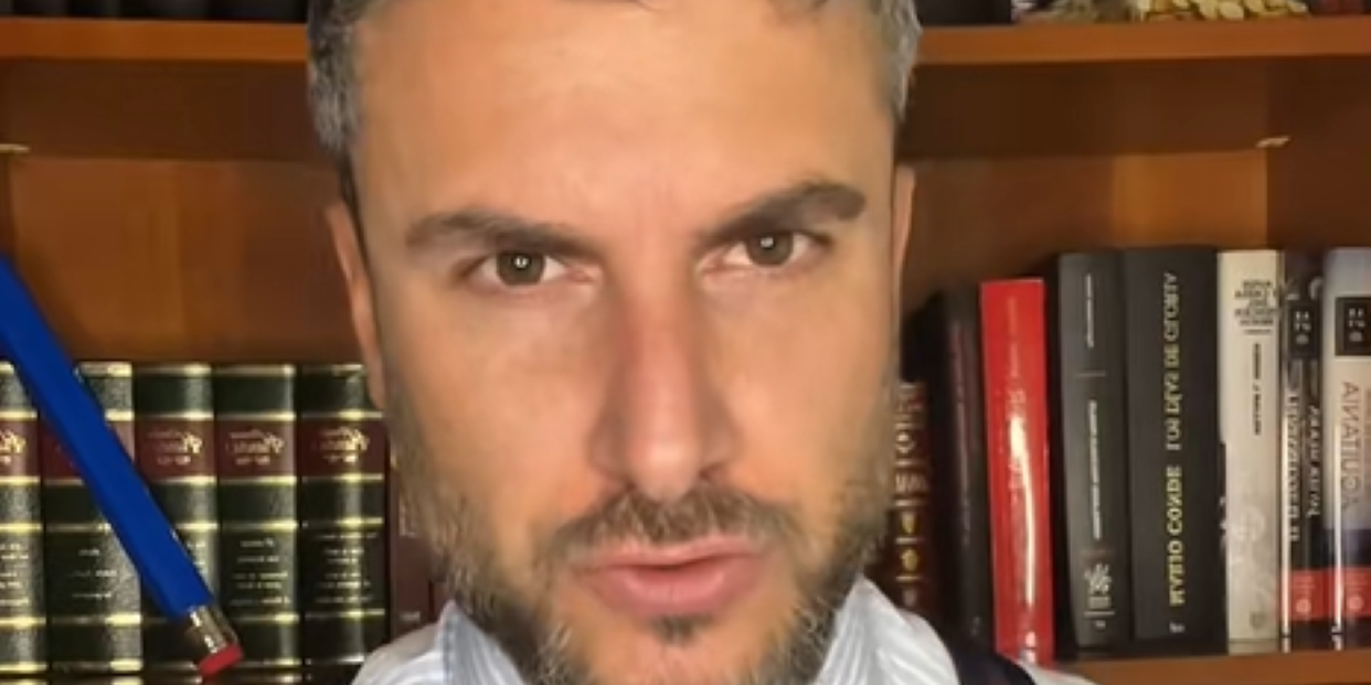 Dos cláusulas que sí o sí debes incluir en el testamento