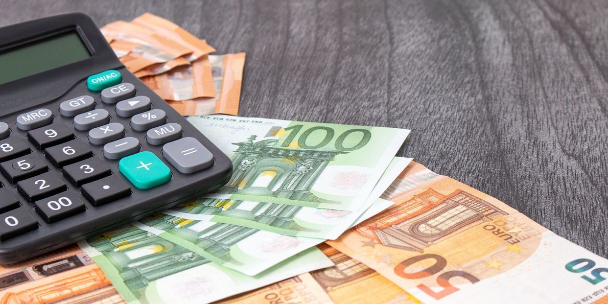 Un matemático desvela cómo ahorrar hasta 2.550 euros al año