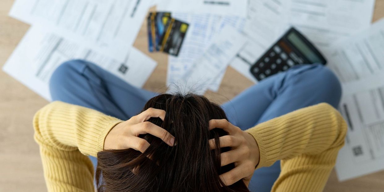 ¿Qué pasa si recibes una herencia y tienes deudas?