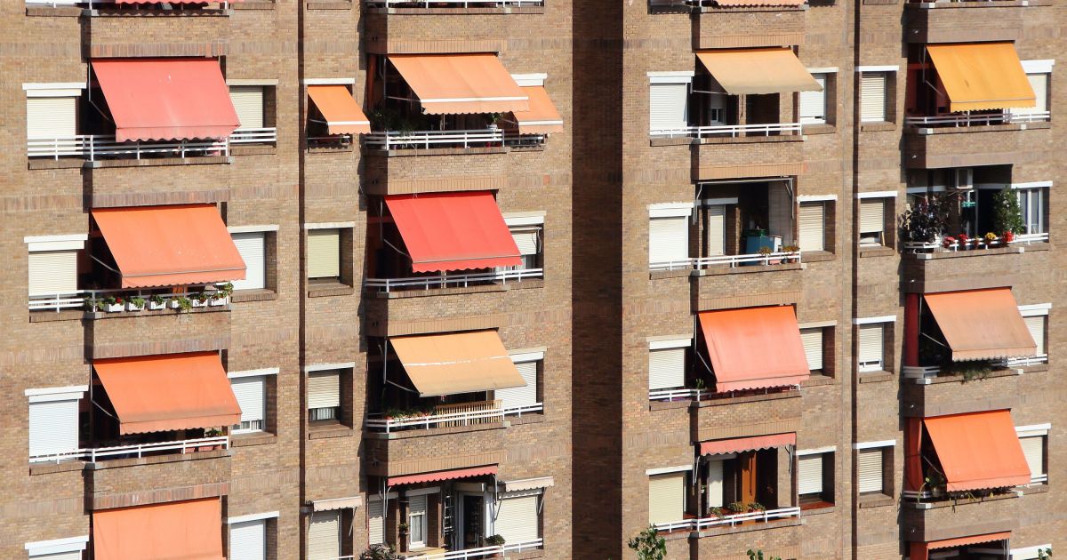 Fallece un hombre tras precipitarse al vacío en Puçol