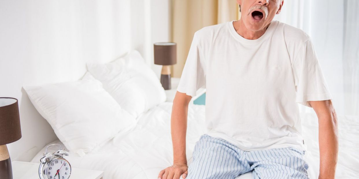 Causas de la nicturia: un problema que afecta a los mayores