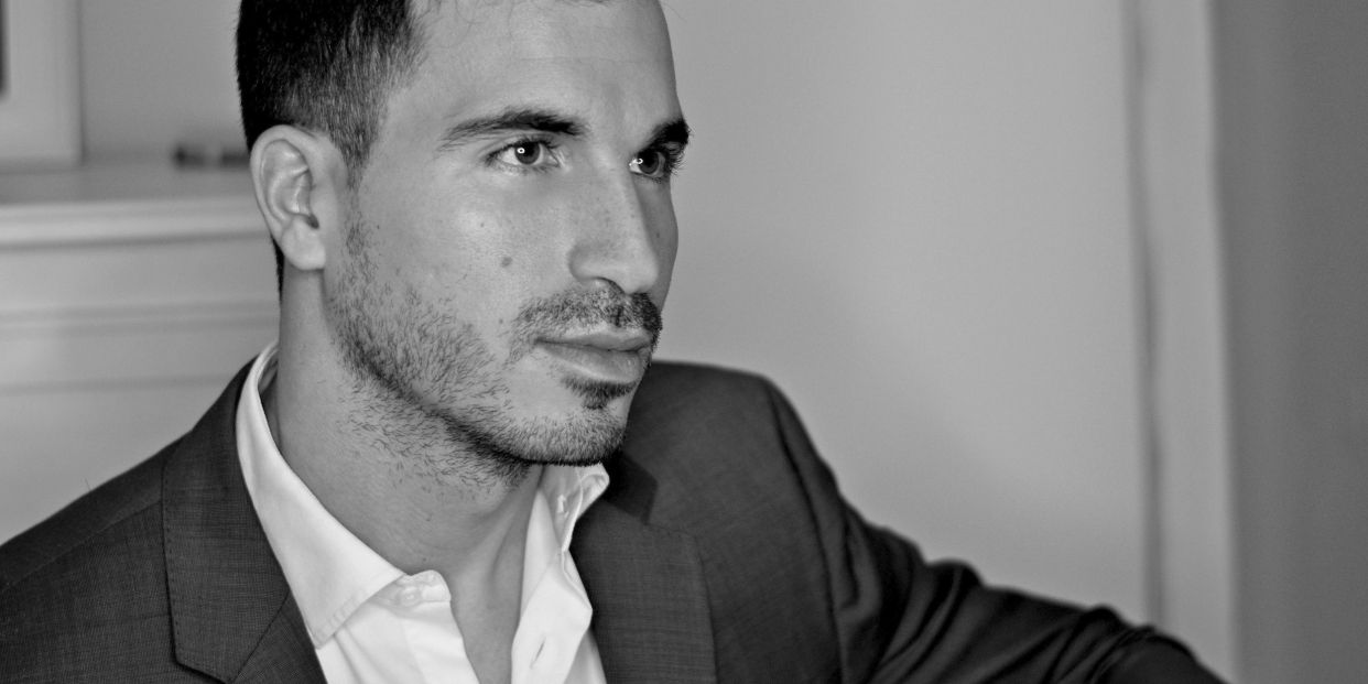 Javier Castillo, el fenómeno editorial del momento