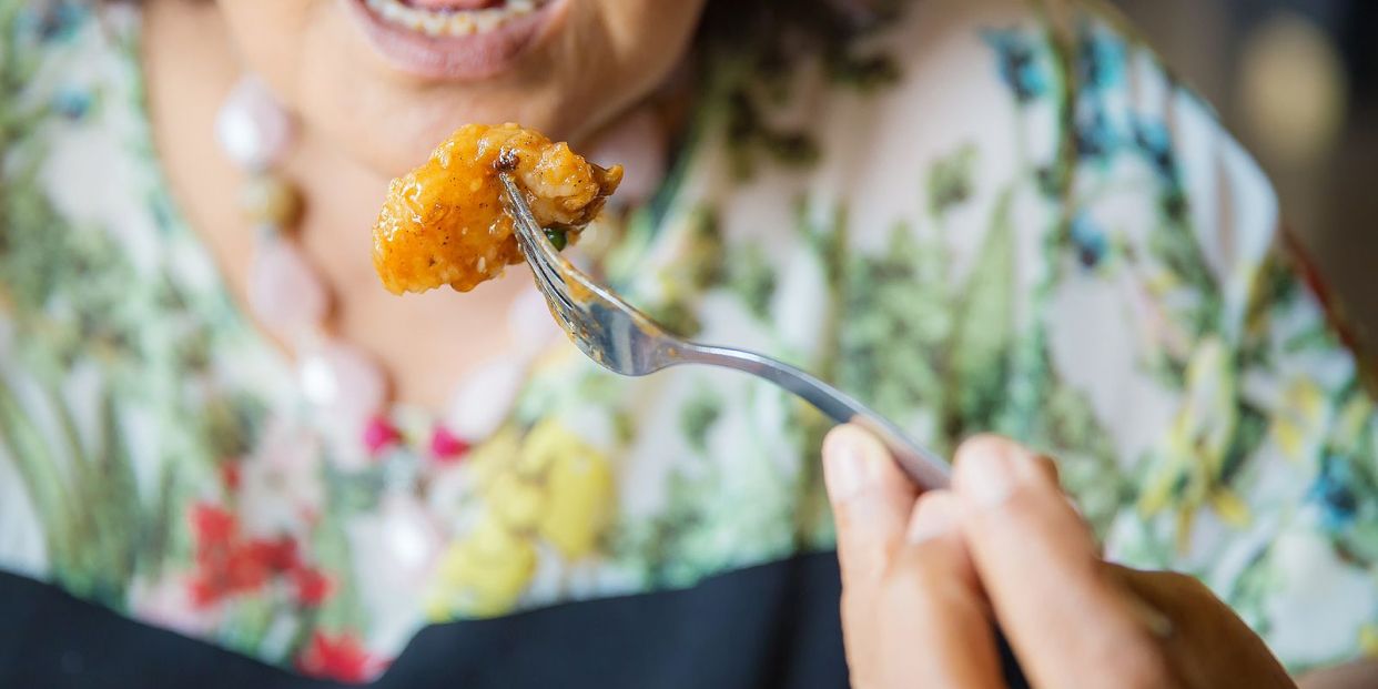 Masticar bien, primer paso para una alimentación correcta