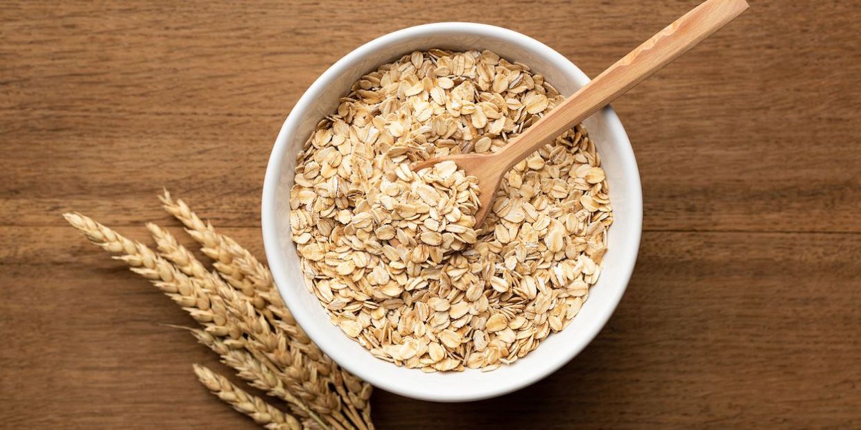 ¿Es mejor comer la avena cruda o cocida?