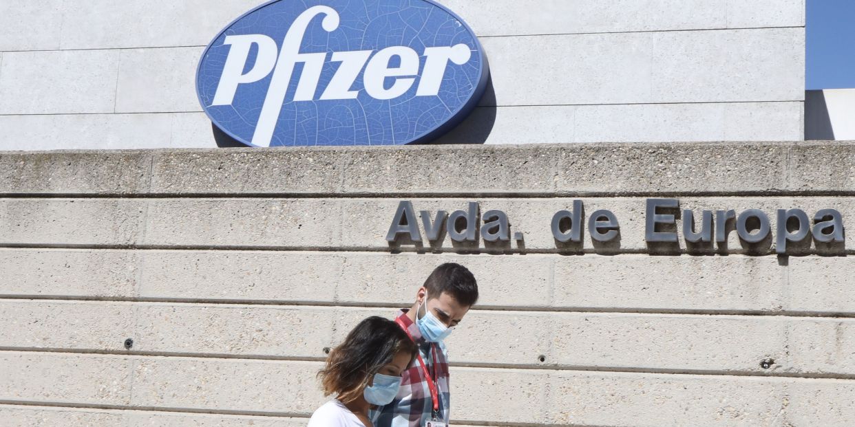 Pfizer dice ahora que su vacuna tiene una eficacia del 95%
