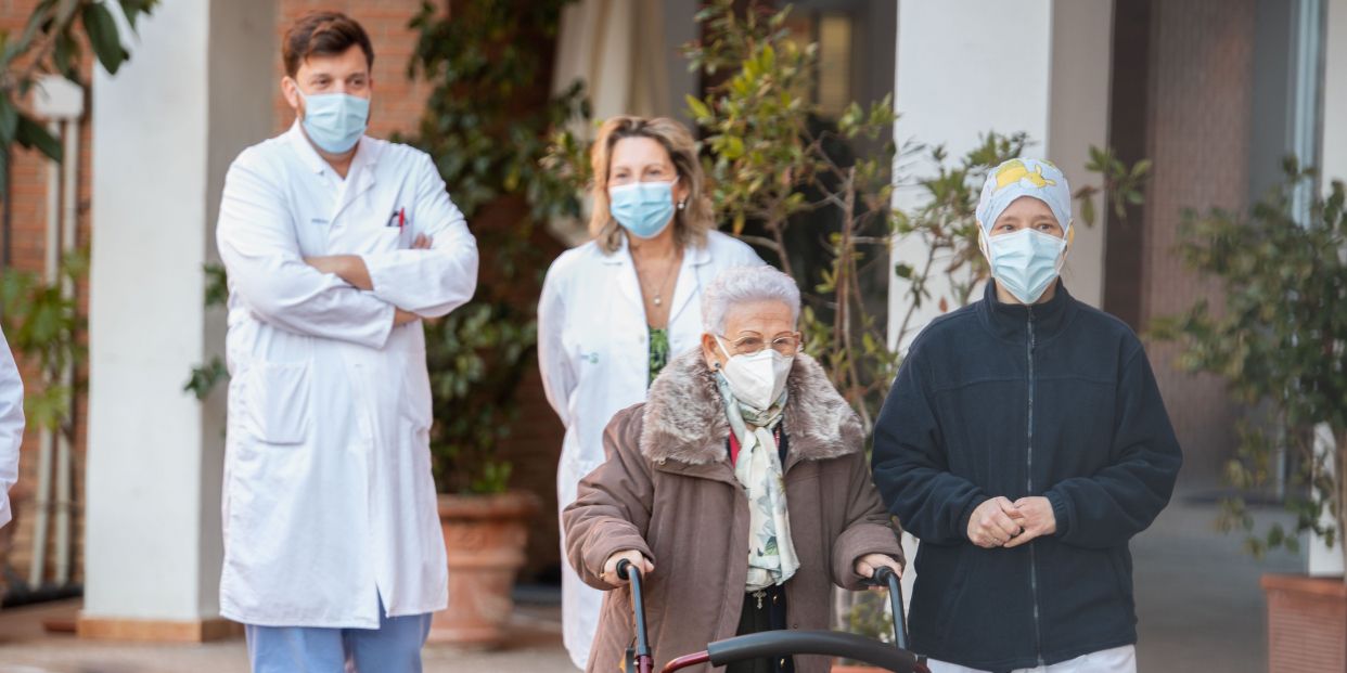 Residencias, de foco de contagio a paraíso 'Covid free'