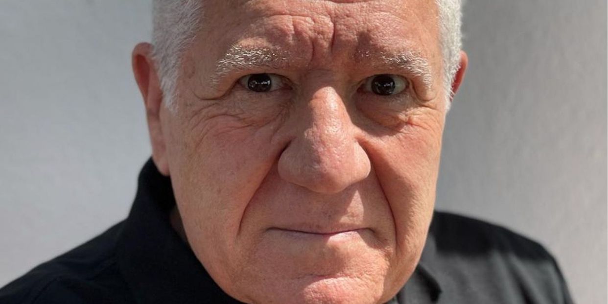 Lluis Bassat: "Algunas marcas discriminan por edad"