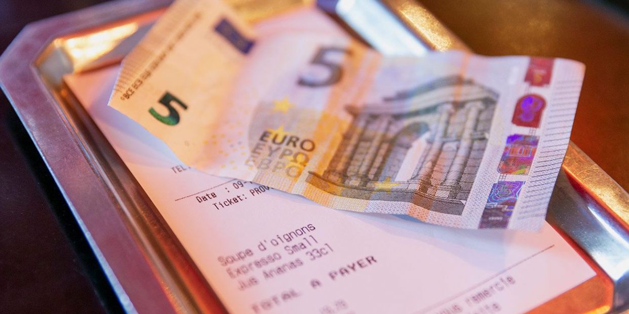 Cómo están las propinas en el mundo: guía para no fallar